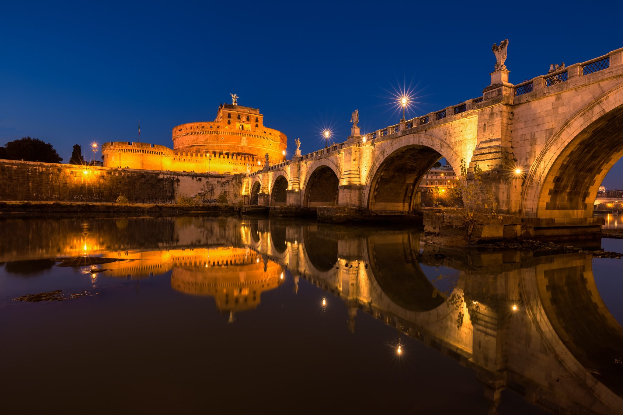 Exploring Italy's Iconic Bridges: A Journey Through History, Art and ...